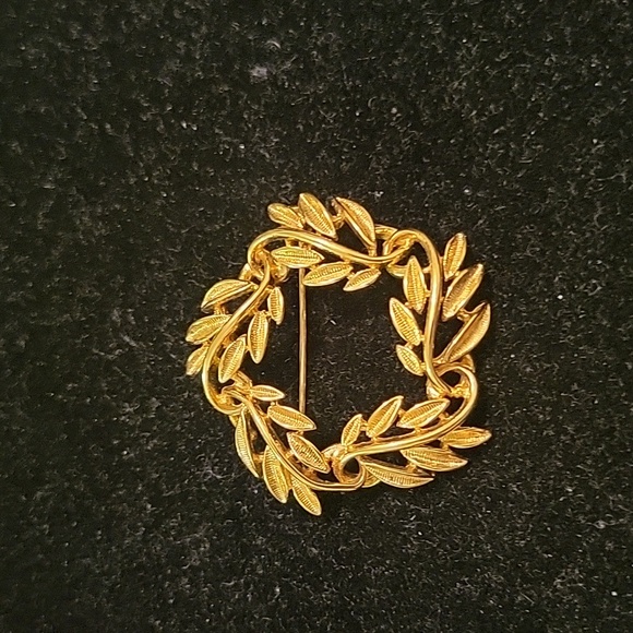 Napier | Jewelry | Vintage Napier Brooch | Poshmark